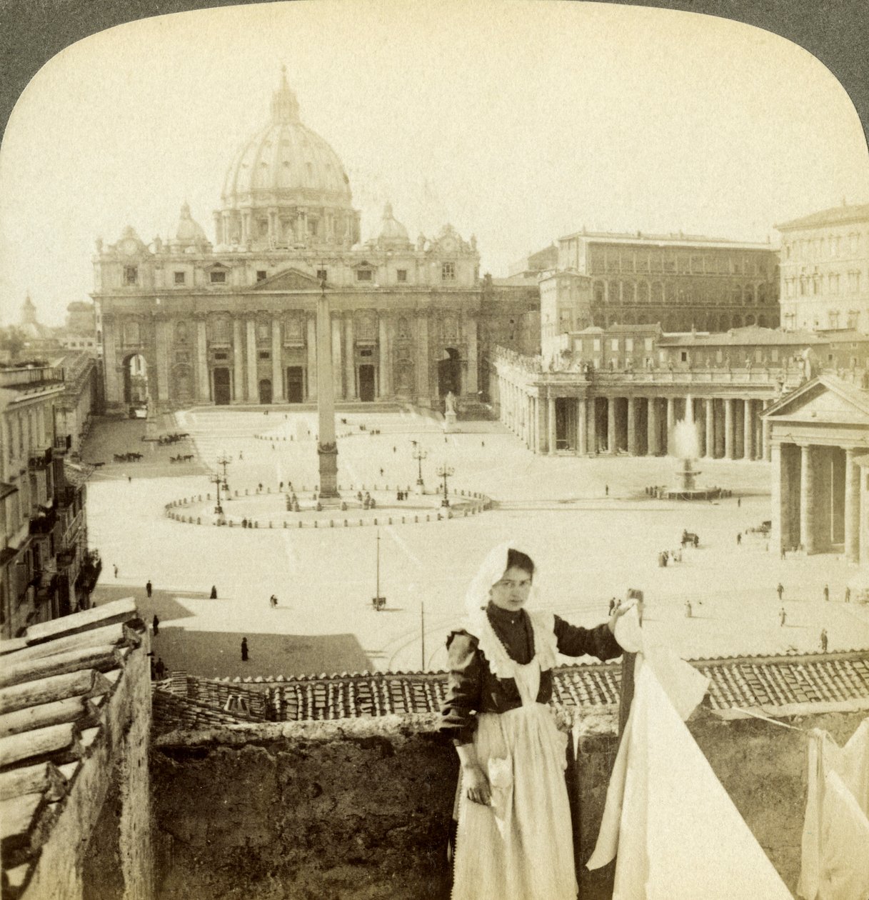 A Szent Péter tér és a Bazilika, valamint a Vatikán, Róma, Olaszország.